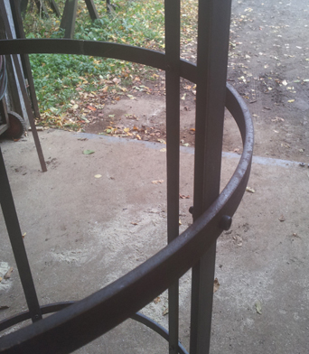 Spaljéer av järn, måttbeställt smide, klematisstöd